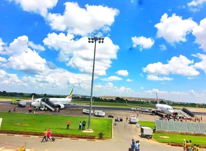 Lubumbashi : Le Maire a.i annonce la démolition des constructions ...