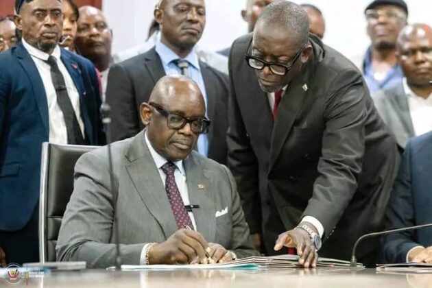 RDC : Louis Watum Kabamba prend les rênes du Ministère des Mines dans ...